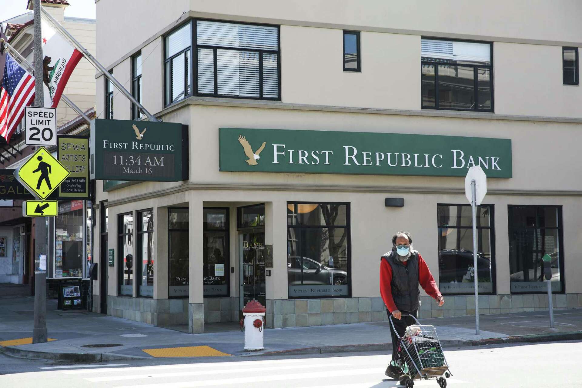 S.F.’s beleaguered First Republic Bank sold to JPMorgan Chase