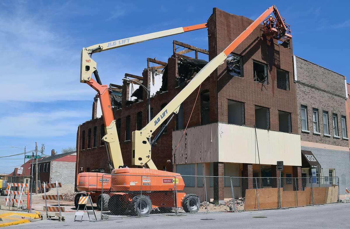Jacksonville's Lair Building demolition from start to end