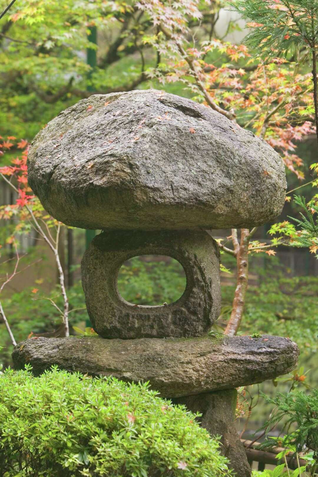 How to Build Faux Rock Formations