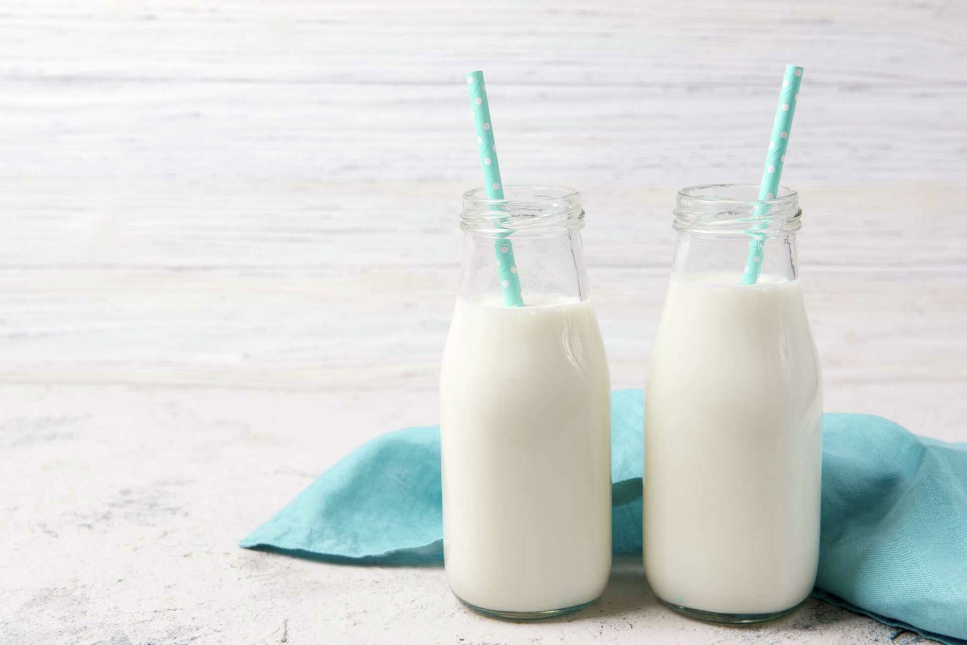 Whole Milk vs. Two Percent: Which Is Better for You?