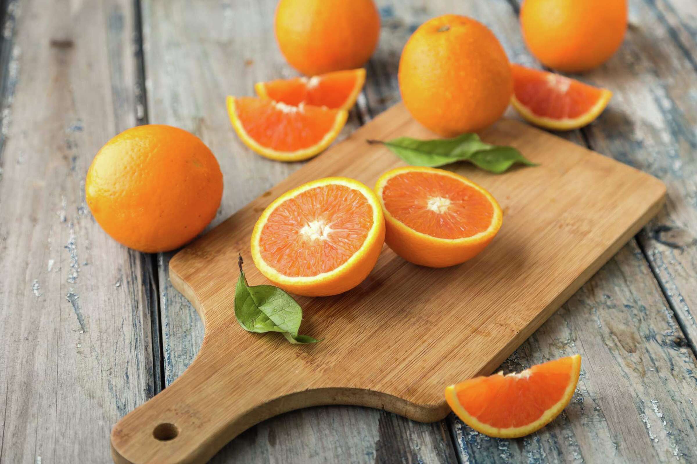 Are Oranges Acidic or Alkaline?