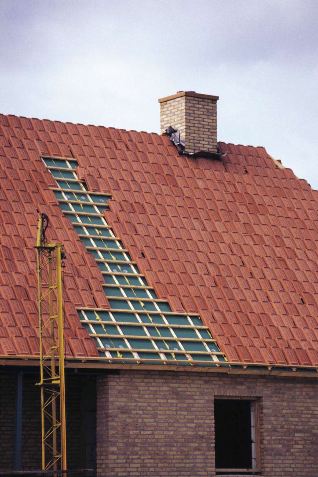 What Is the Purpose of Battens When Installing a Tile Roof?
