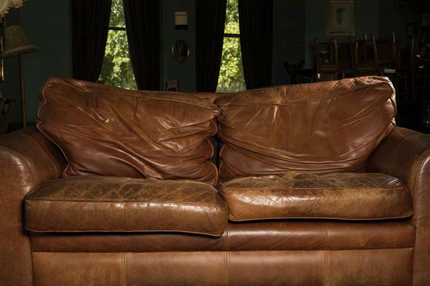 How to Replace Foam Padding in Sofa Cushions