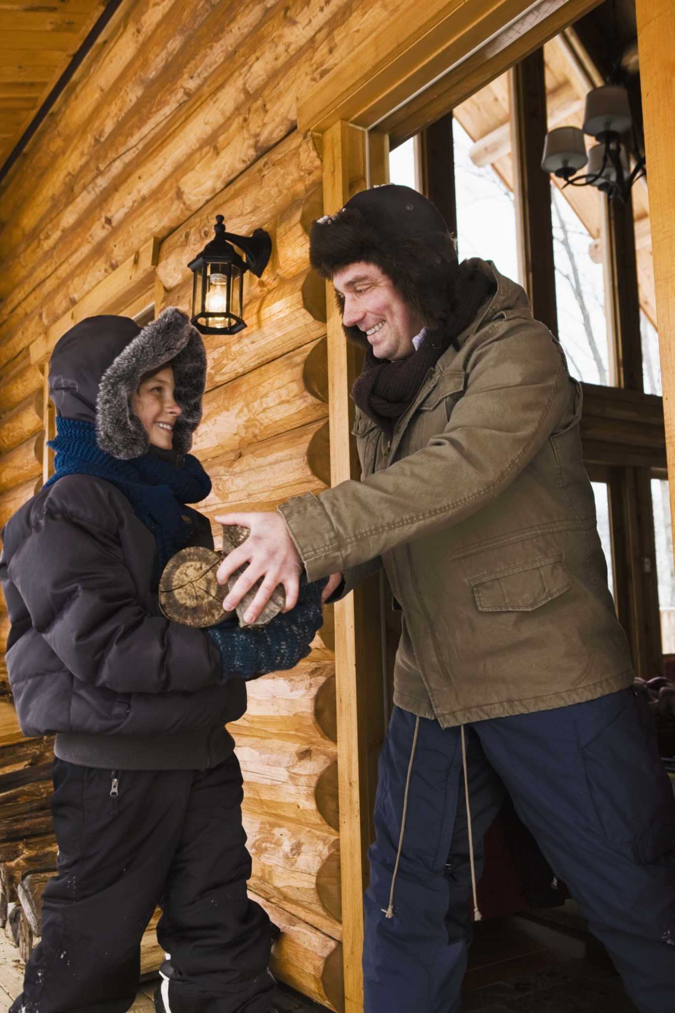 How to Install Drywall in a Log Home
