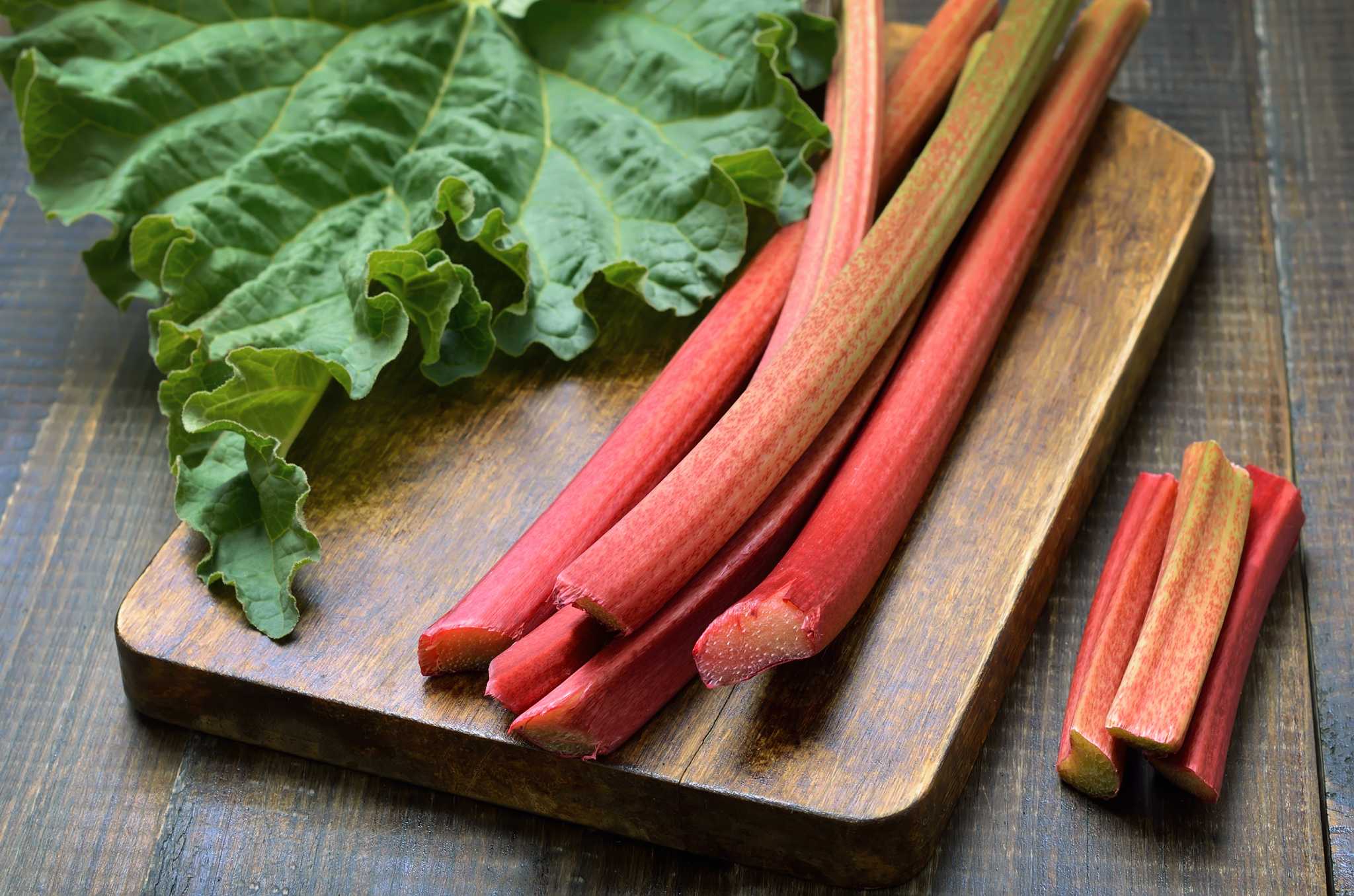 How to Roast Rhubarb