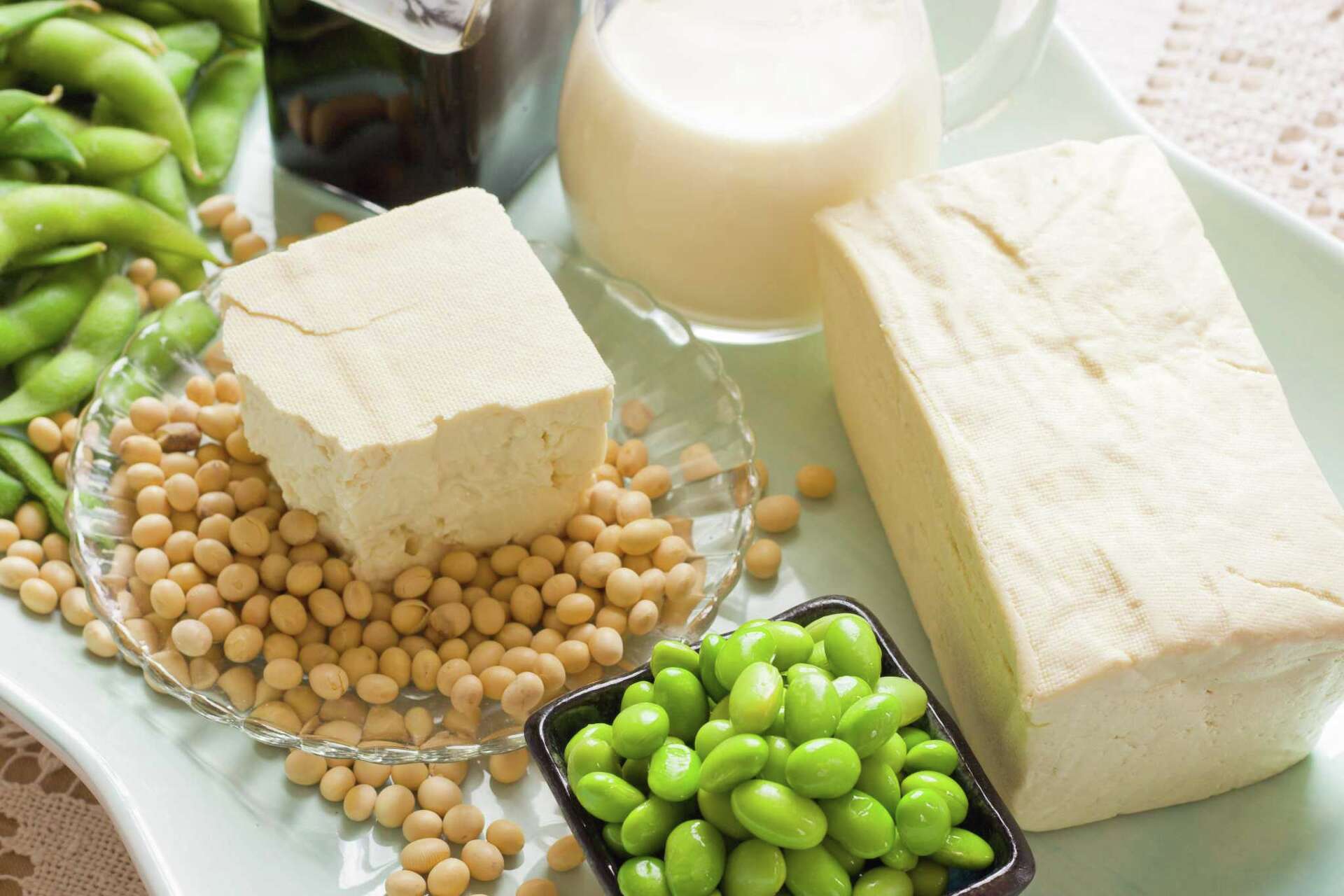 Difference Between Soy Calcium & Dairy Calcium