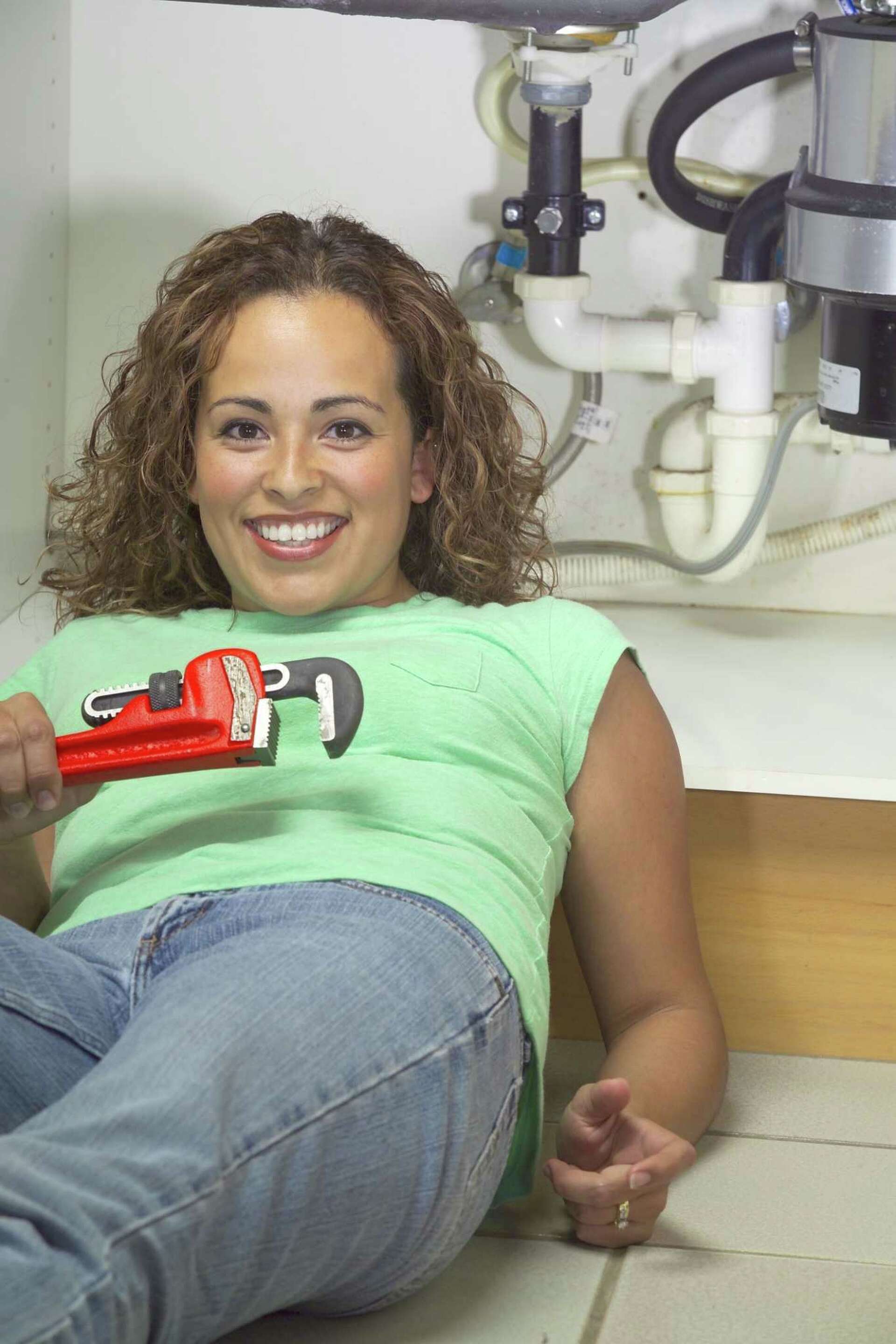 What to Do When the Sink Opening Doesn't Align With the Drain