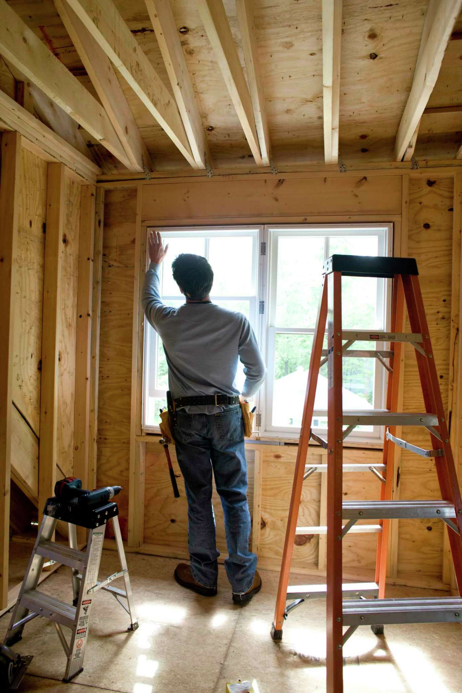 How to Lay Out a Wall With 16-Inch Centers