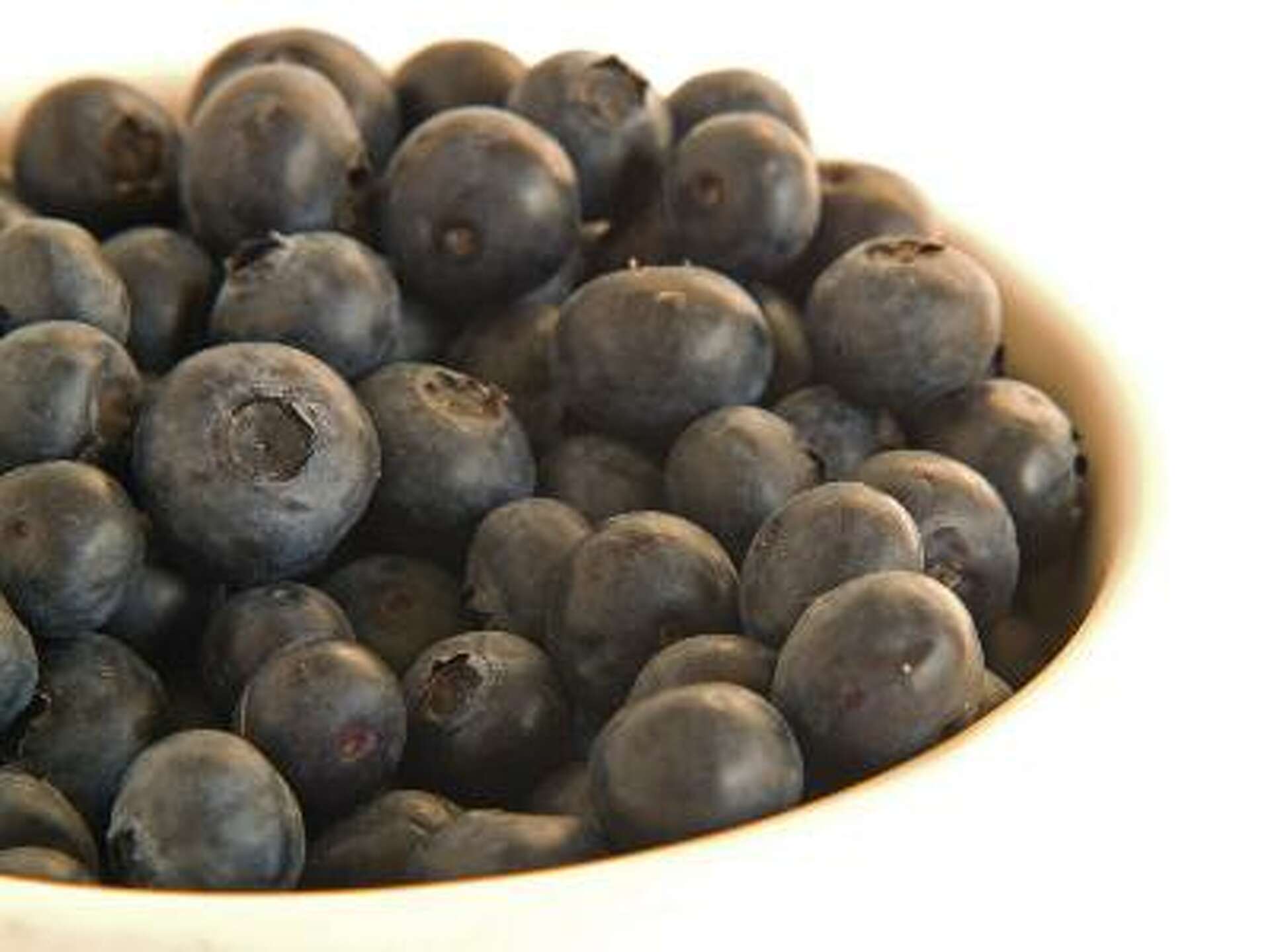 What Are the Food Nutrients Found in Blueberries?