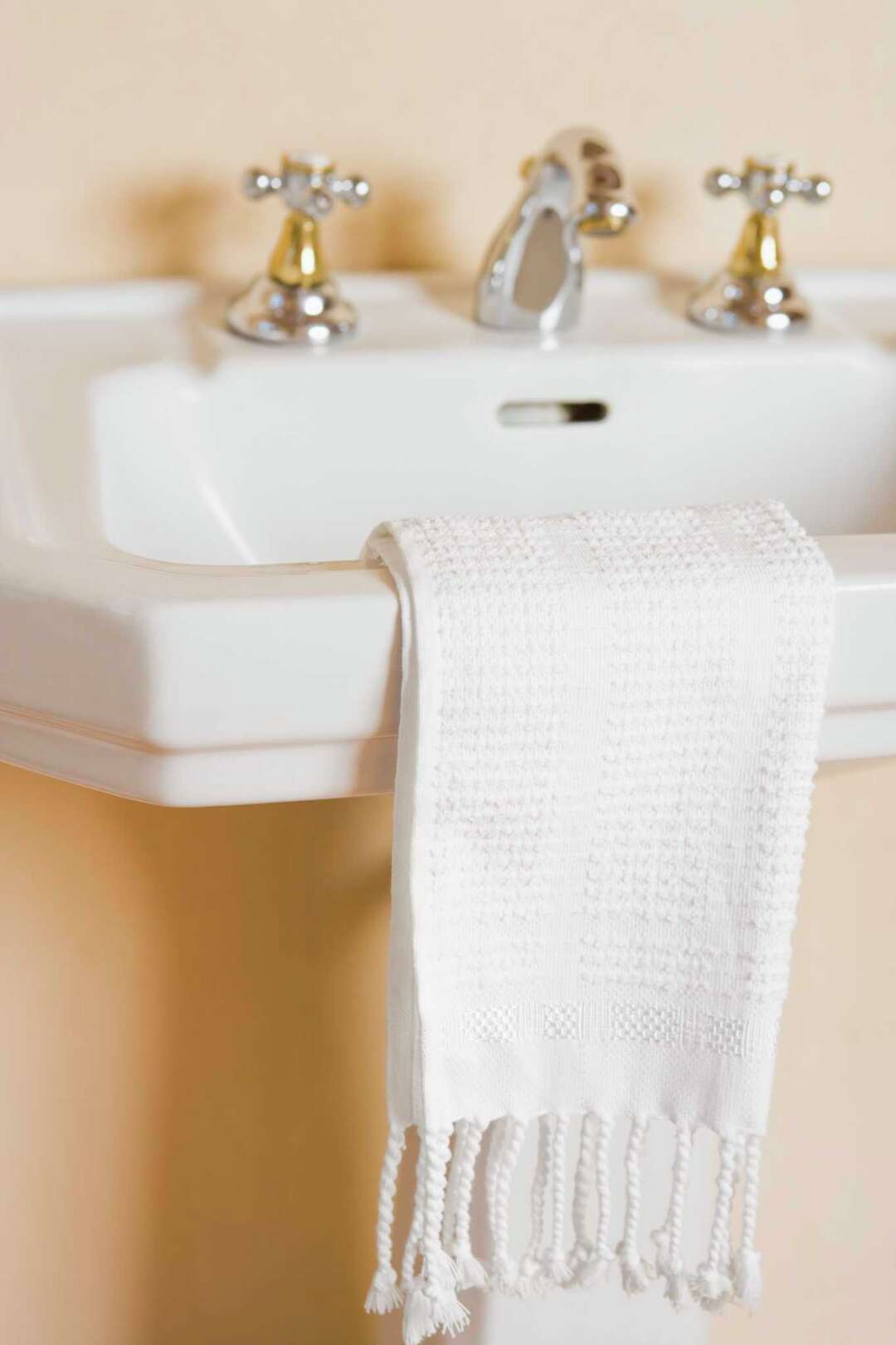 How to Find the Correct Replacement Washer for a Faucet
