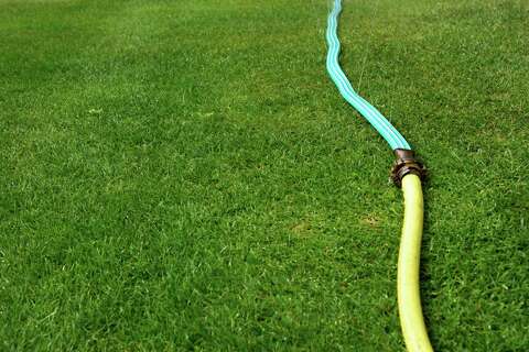 How to Remove Rust Buildup & Corrosion from a Hose