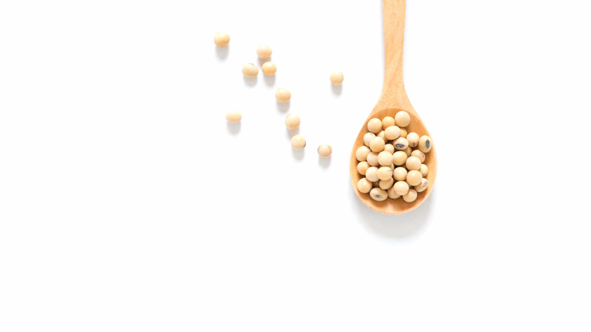 What Happens if You Eat Raw Soybeans?
