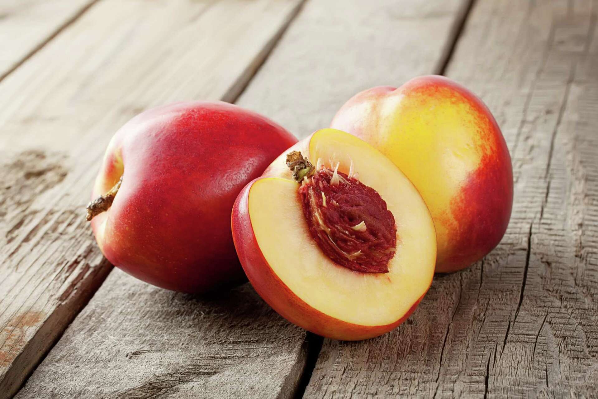 What Are the Health Benefits of Nectarines
