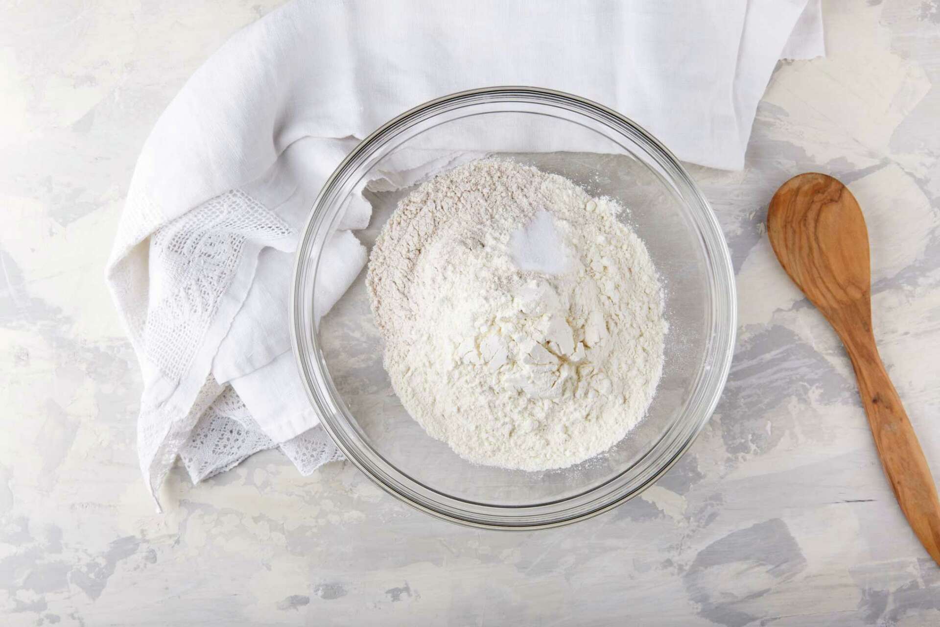 High-Gluten Flour vs. All-Purpose Flour