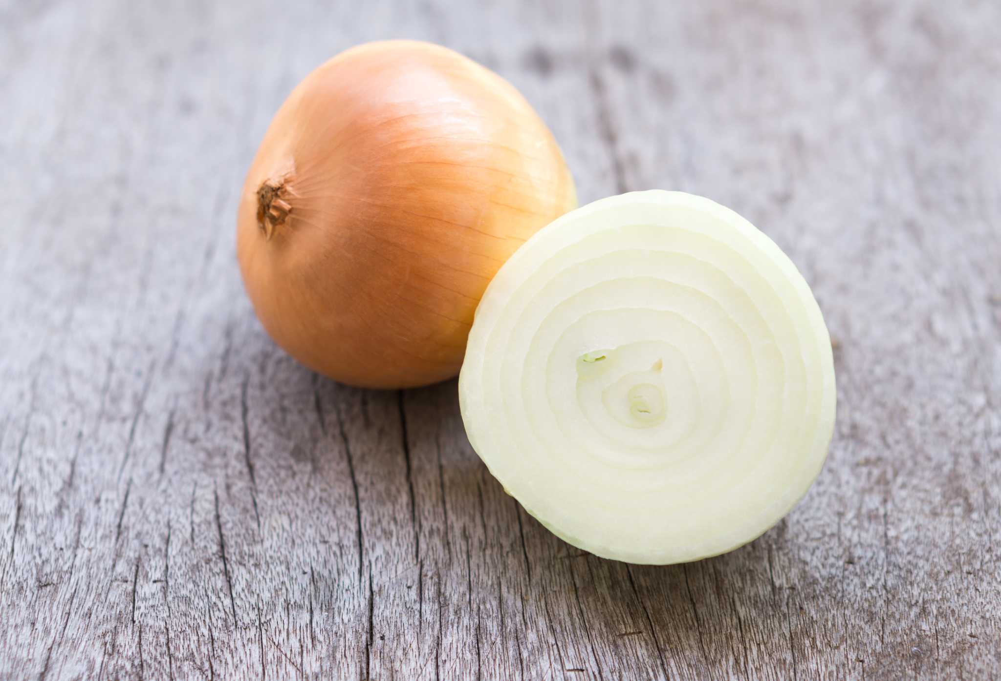 Kinds of Onion to Eat Raw