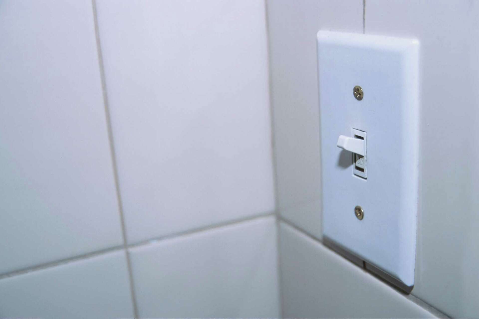 How to Cut Porcelain Bullnose