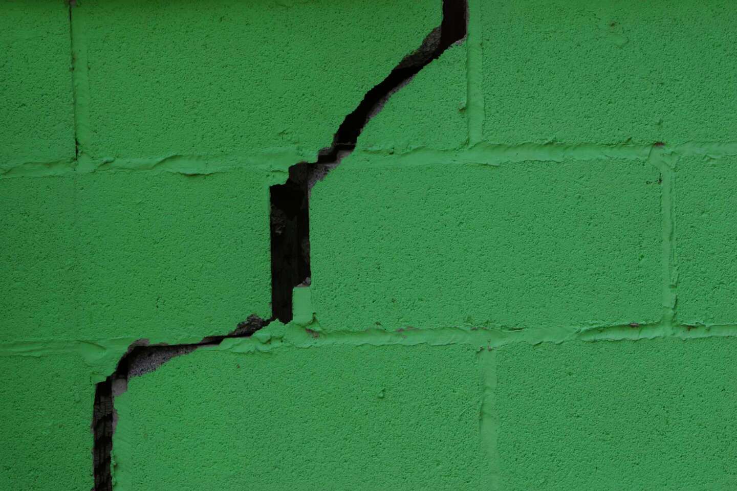 How to Fix a Pinhole Water Leak in a Cinder Block Wall