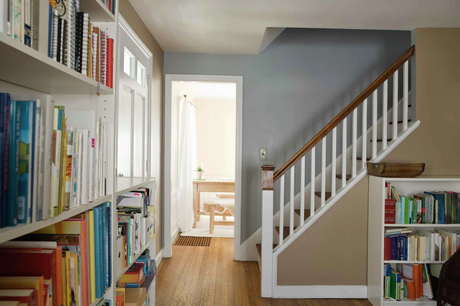 How to Decide Where to Stop Painting a Room Attached to a Staircase