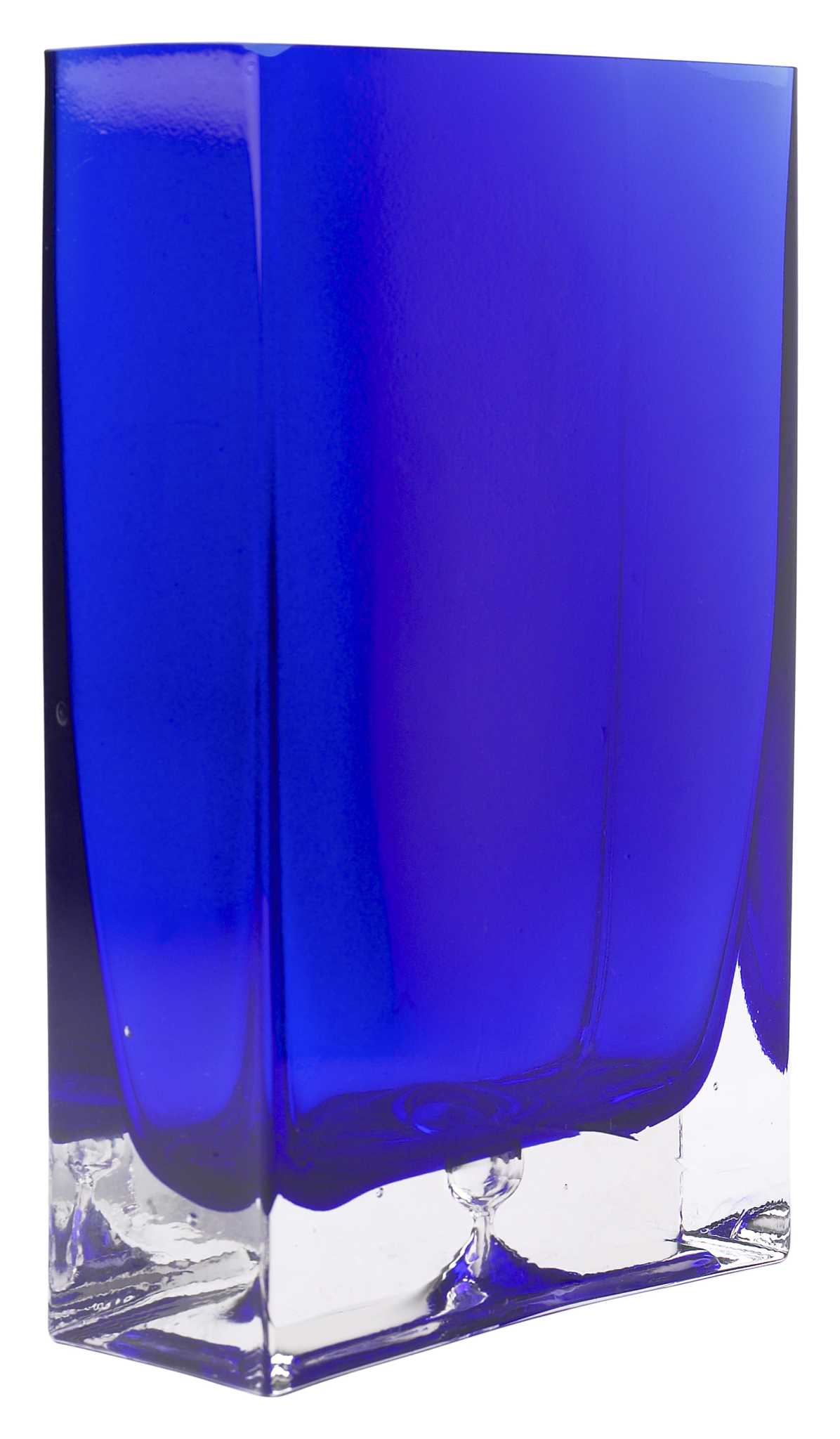 How to Decorate With Cobalt Glassware