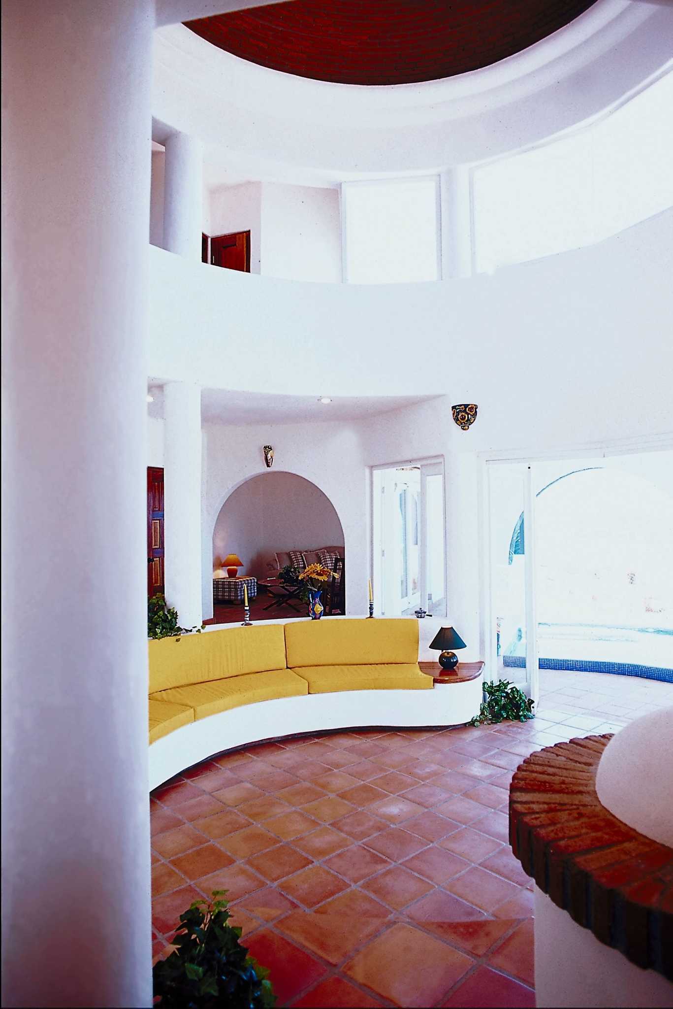 How to Decorate a Turret-Style Room