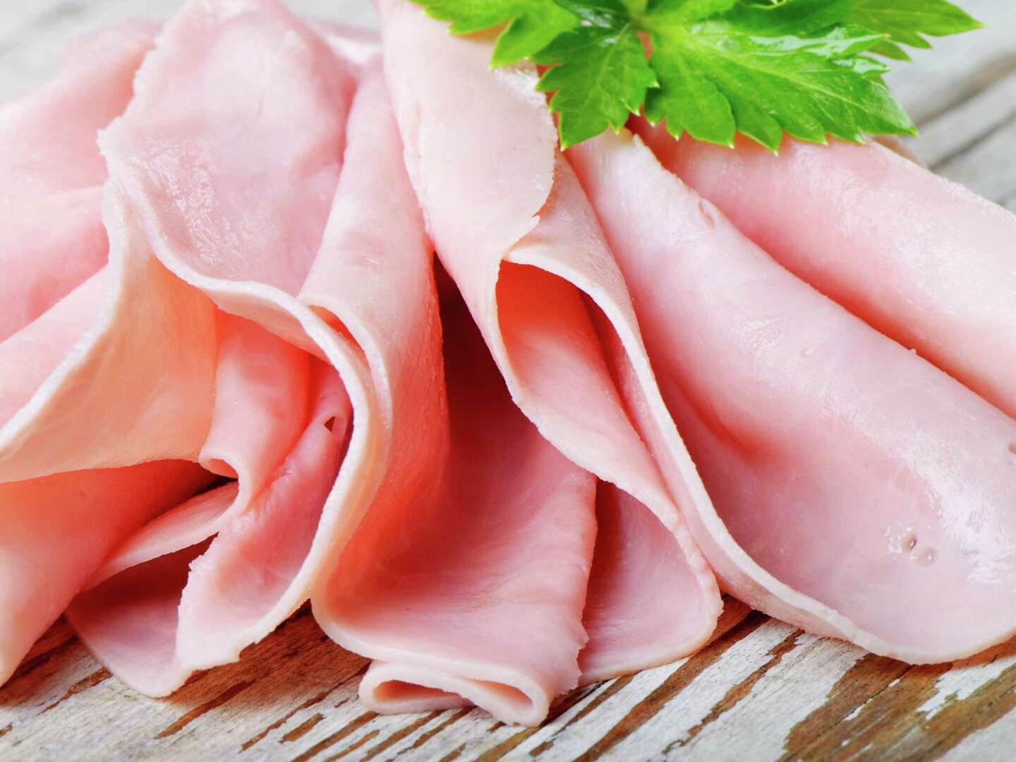 How Much Potassium Is in One Serving of Ham?