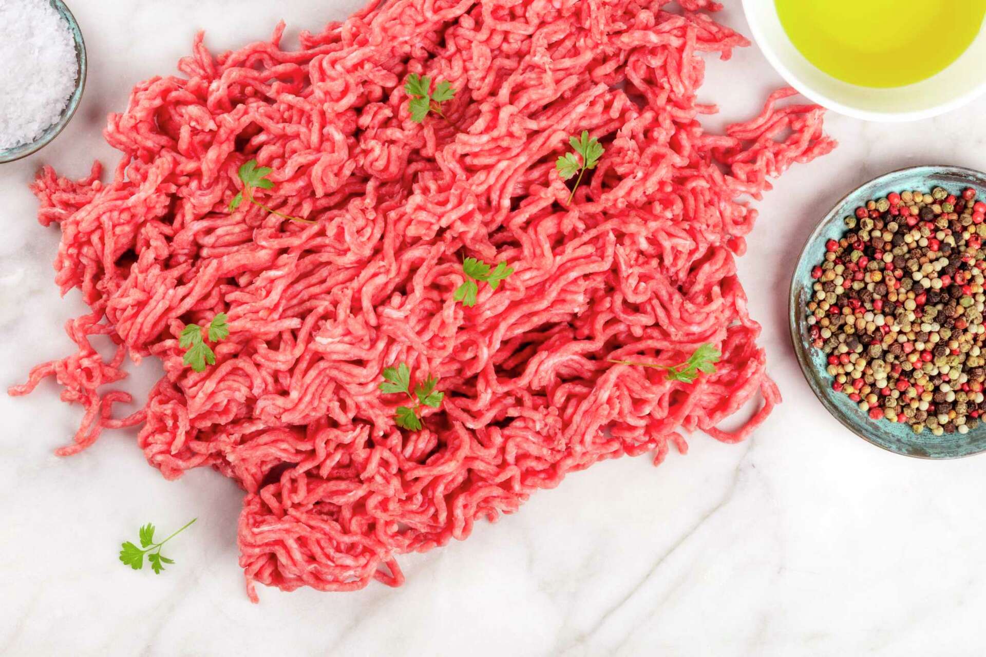 How Much Protein Is in Four Ounces of Ground Beef That Is 70 Percent Lean?