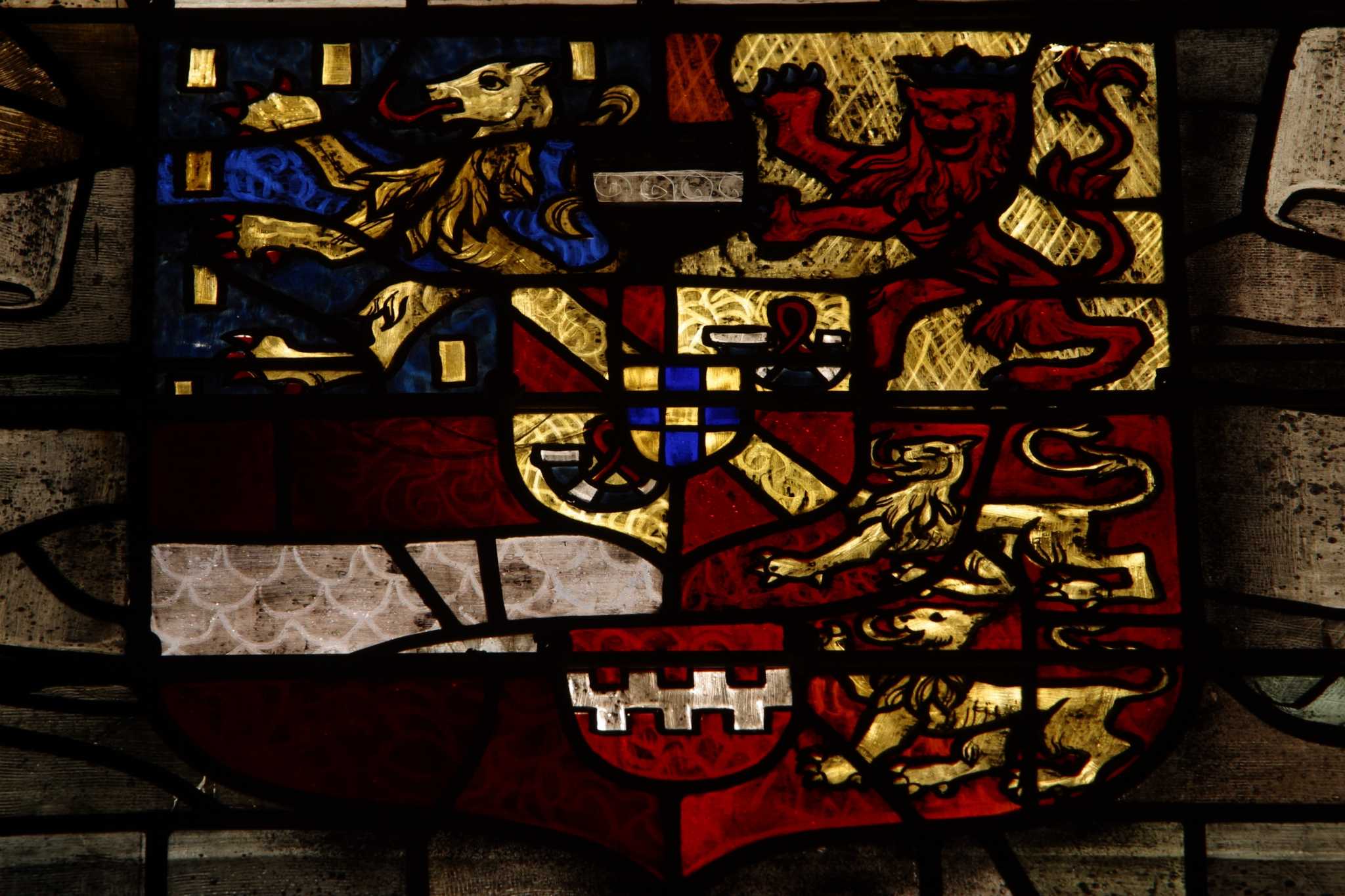 How to Decorate For a Medieval Party