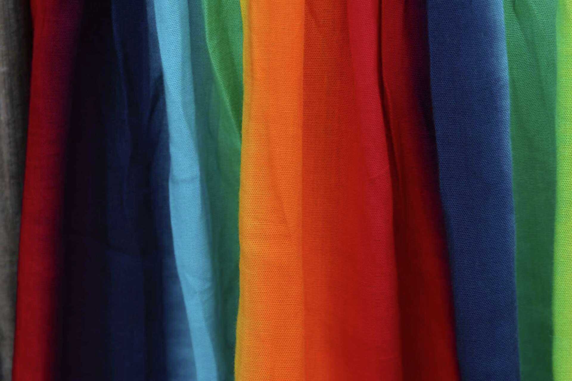 How to Decorate for a Party With Gossamer Fabric
