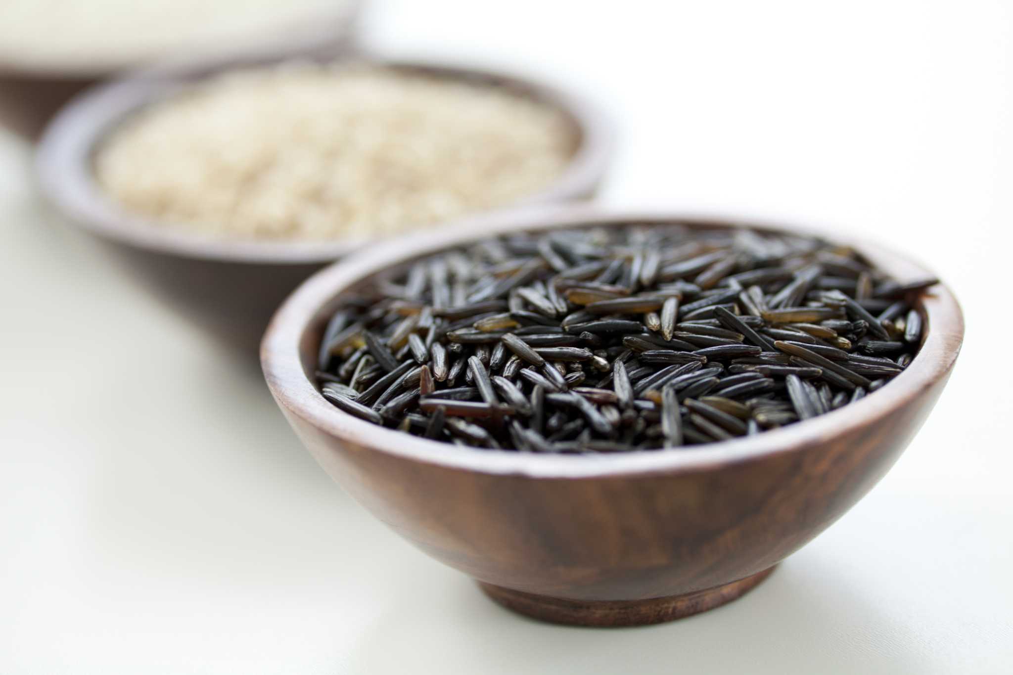 Nutrients in White Vs. Wild Rice