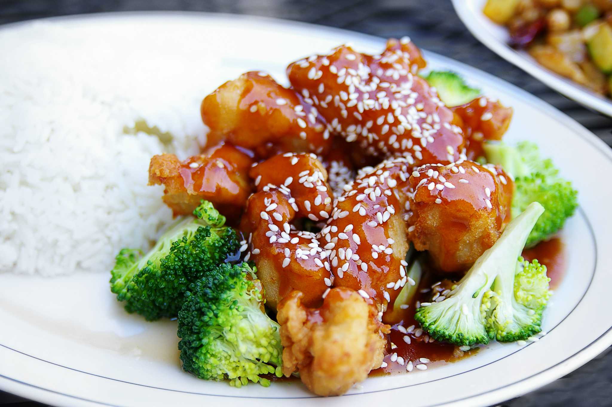 Nutrition in 1 Cup of Chinese Sesame Chicken