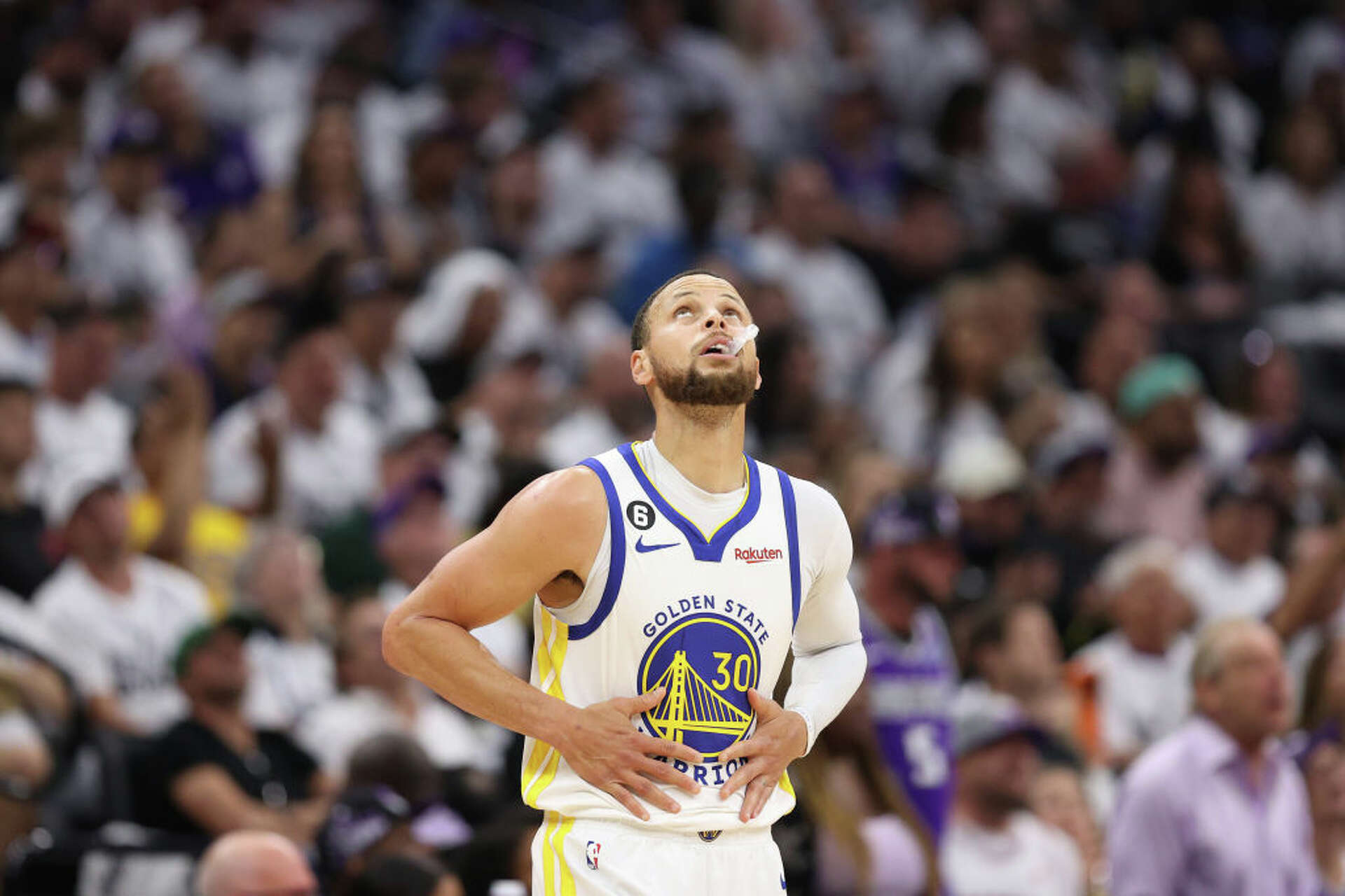 Steph Curry taunts Kings fans with 'Light the beam' in Game 7 win