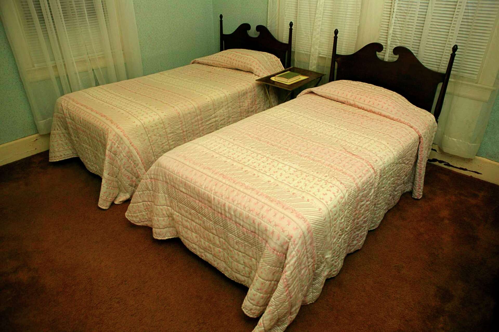 Depression Era Bedroom Furniture Styles