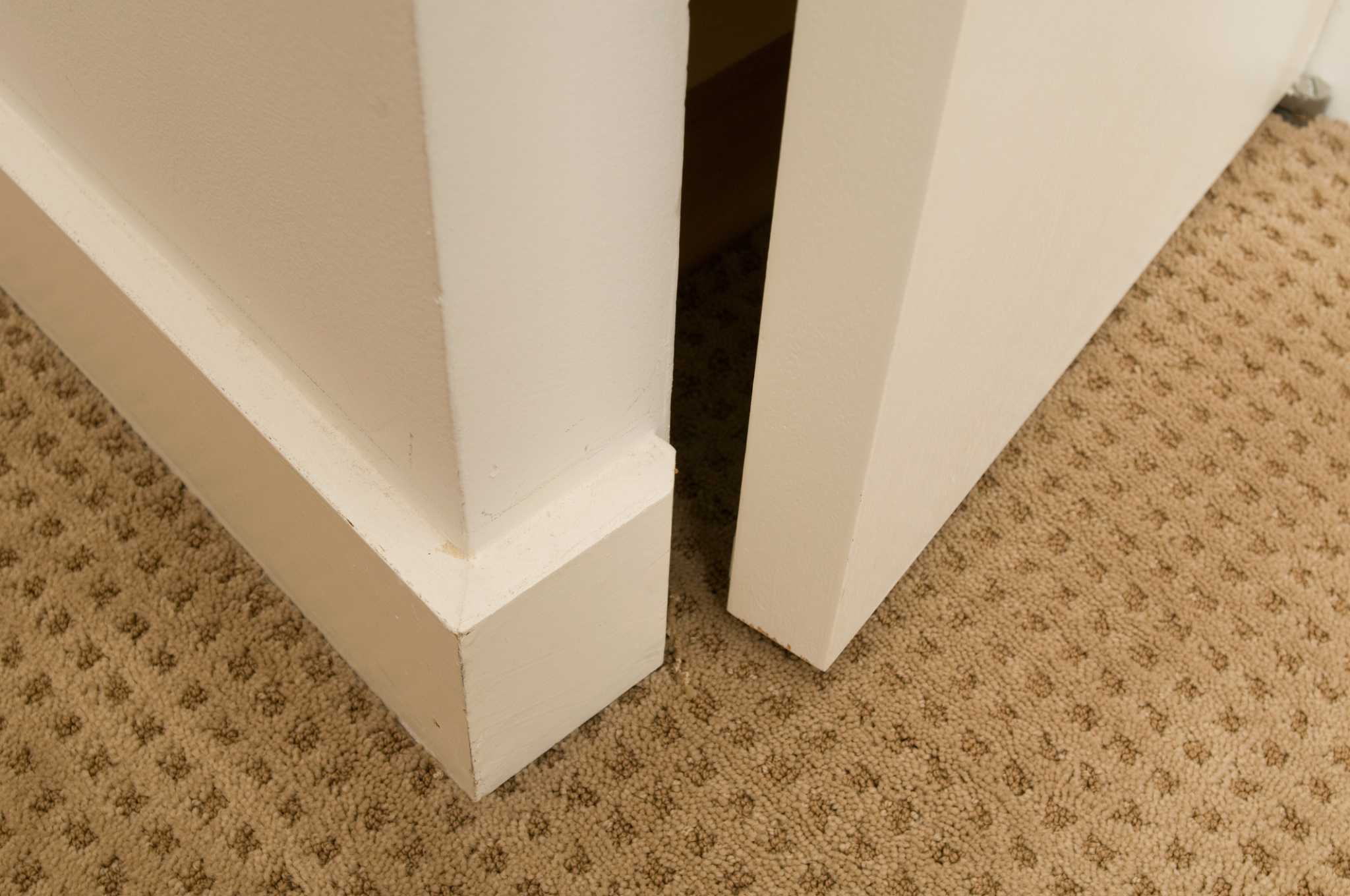 How to Design a Closet With a Sloping Roofline