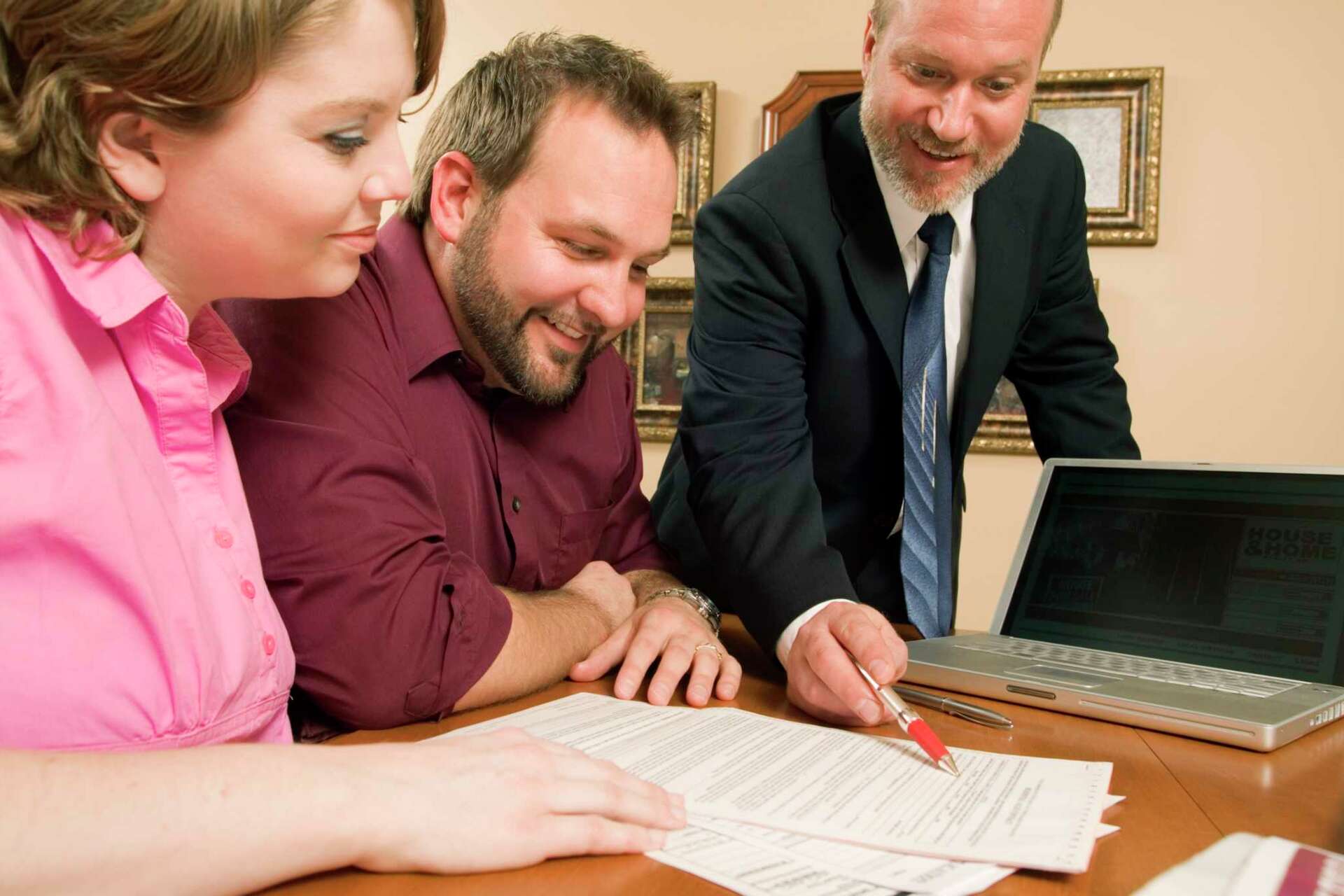 What Is the Difference Between Escrow & Prepaid Items?