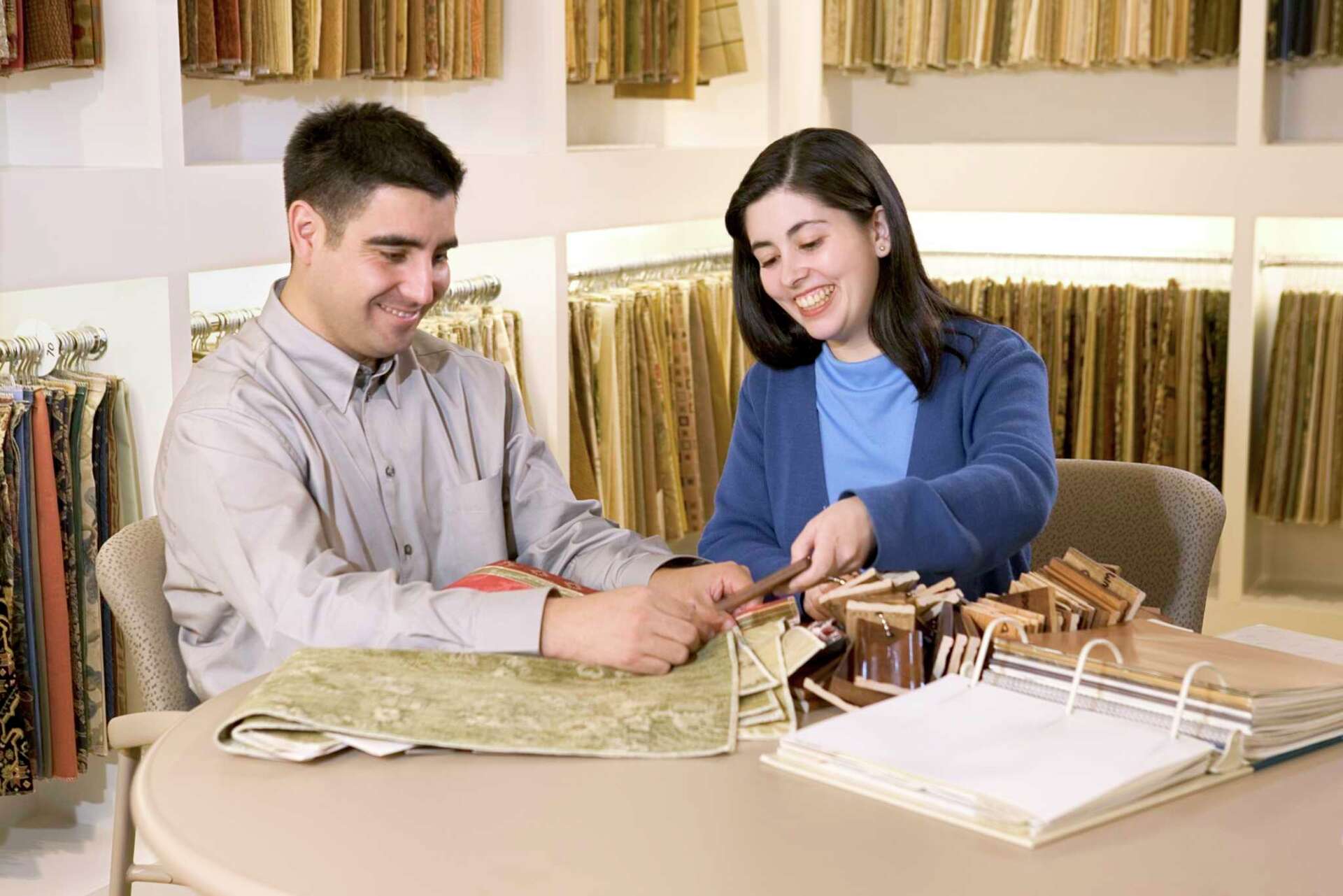 How to Make an Interior Design Color Board