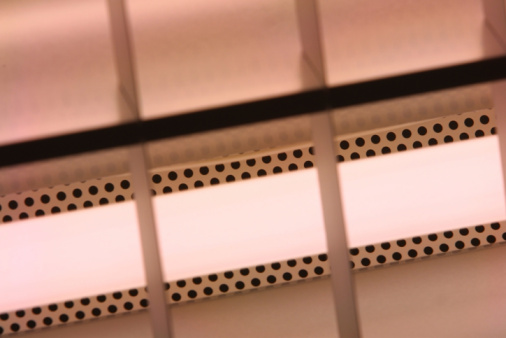 DIY Ideas for Fluorescent Light Boxes in the Ceiling