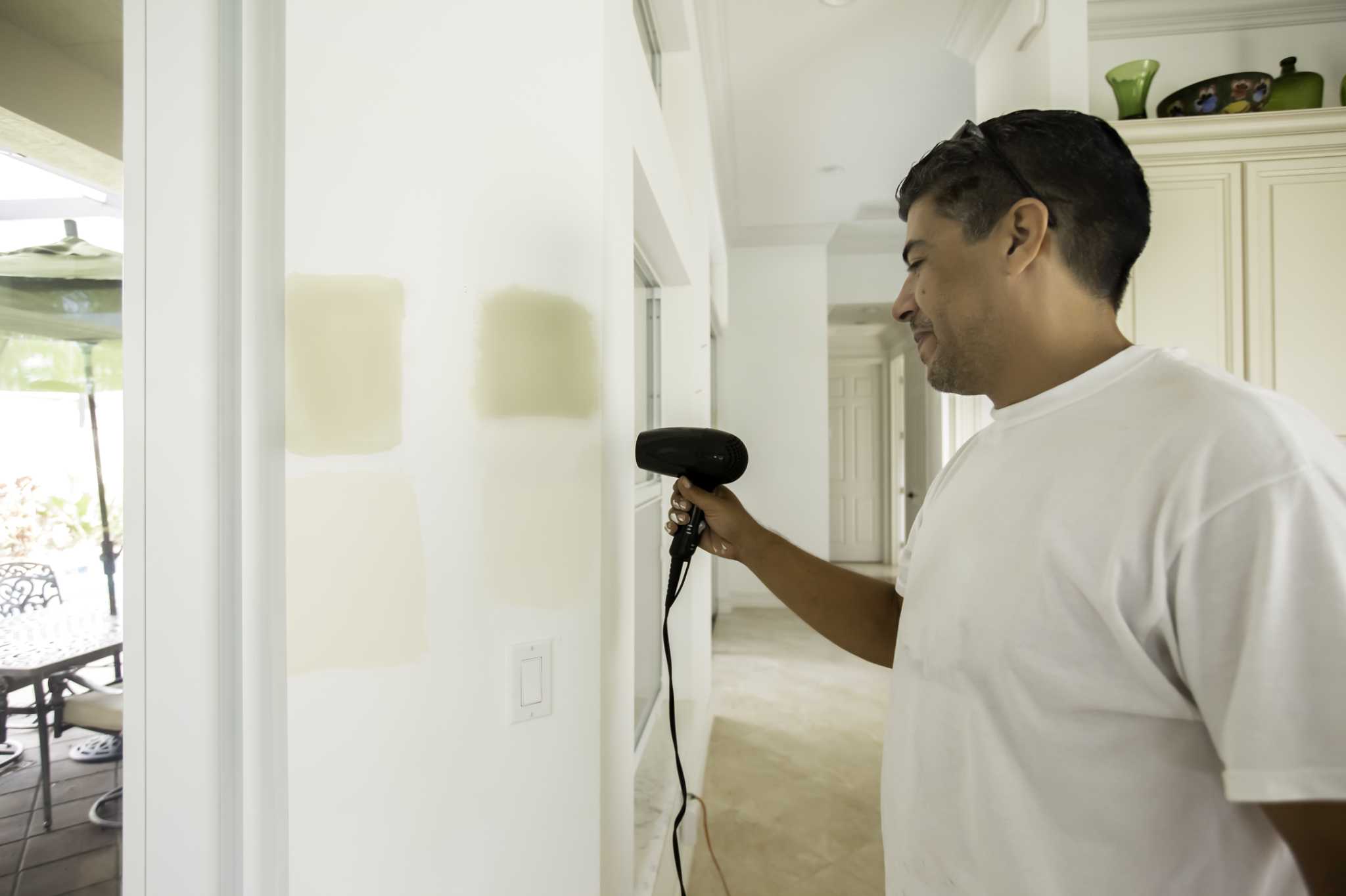 How to Dry Paint When It Is Still Tacky