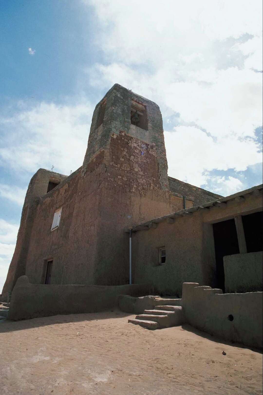 Adobe Masonry Finishing Techniques