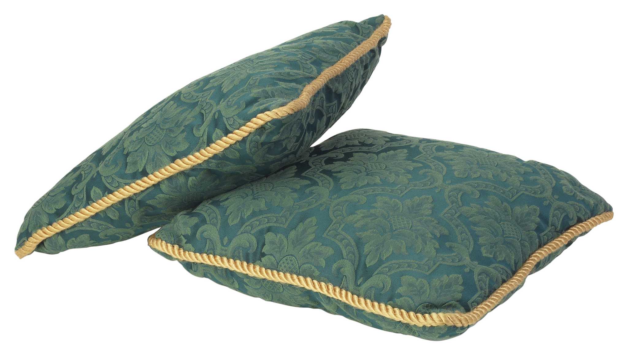 How to Apply Rope Trim to a Valance