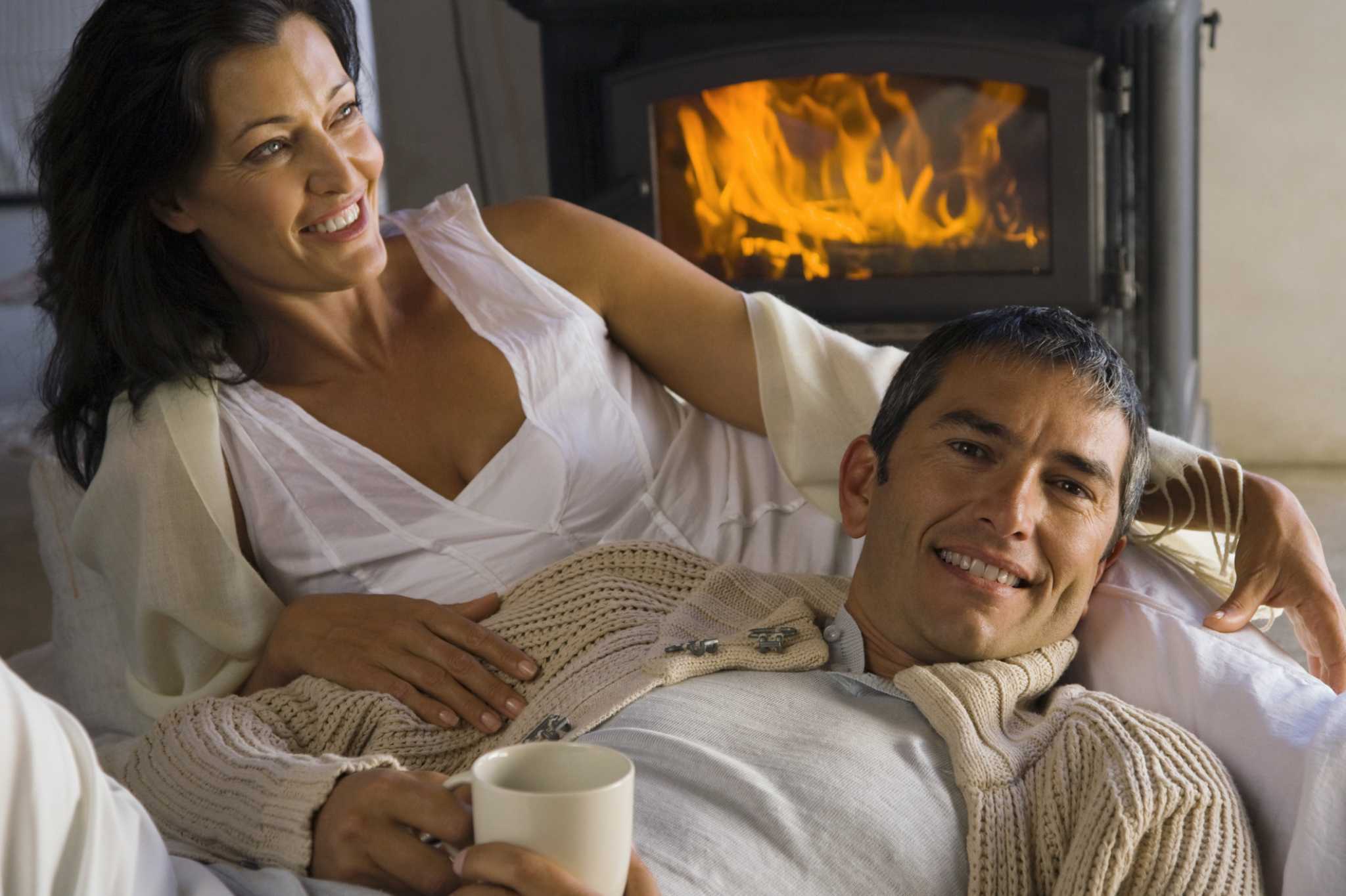 Automatic vs. Manual Ignition Pellet Stoves