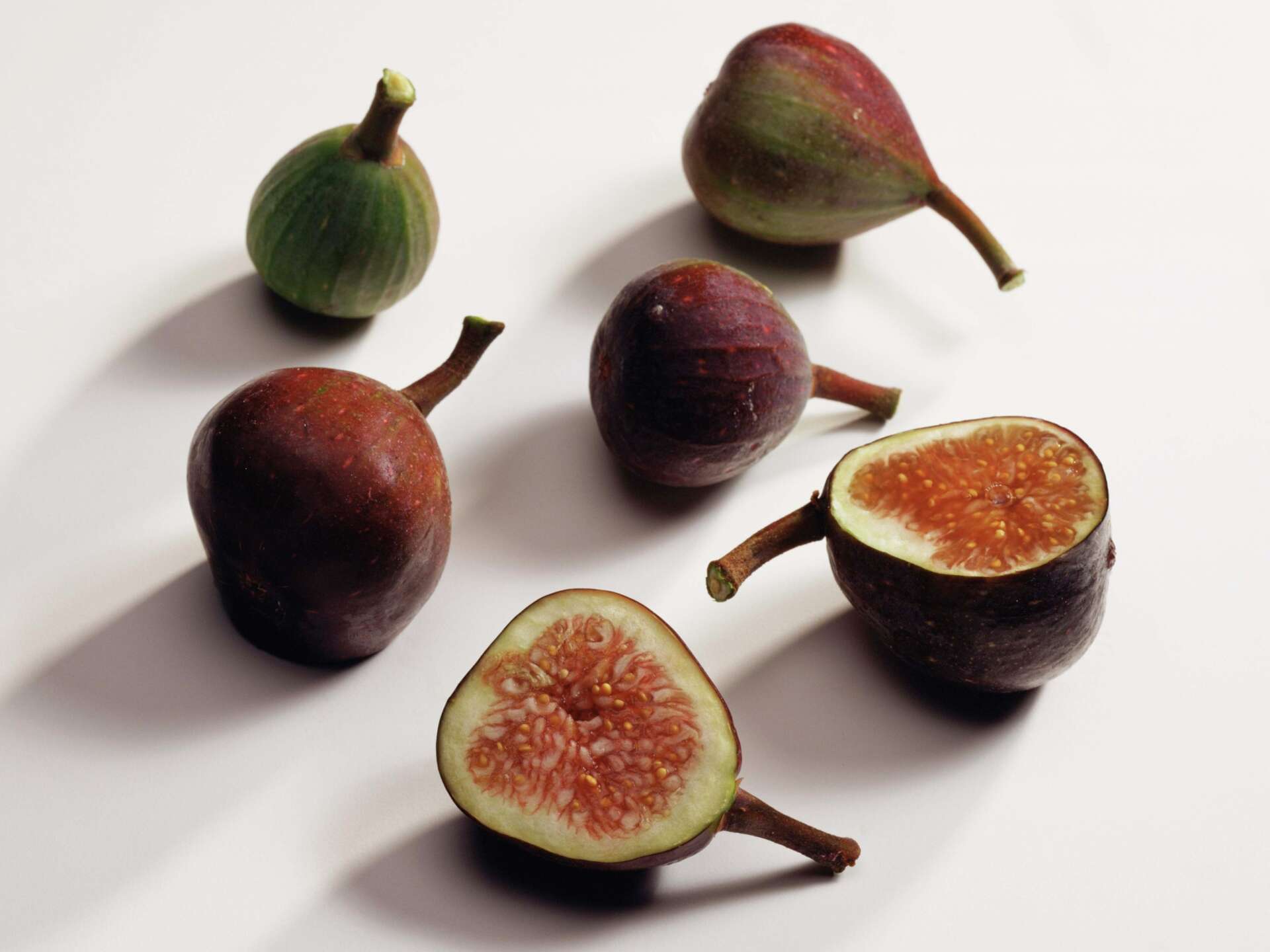 Why Are Figs Falling From Trees Unripened?