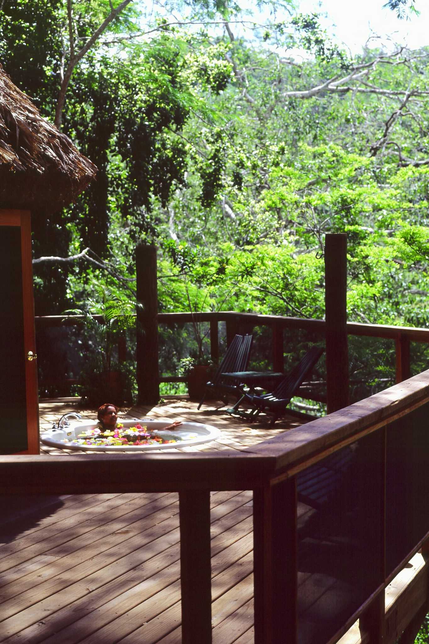 How to Fix Loose Posts on a Deck