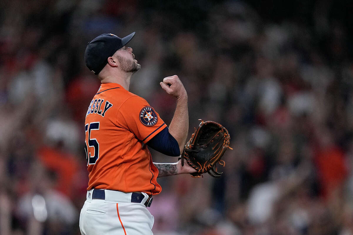 Houston Astros avoid series sweep against Philadelphia Phillies