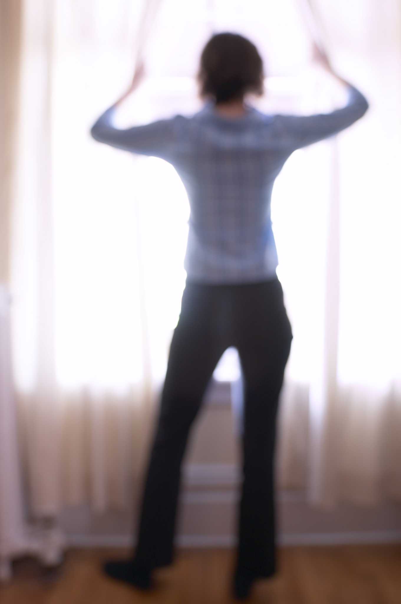 How to Fix Blurry Window Coatings