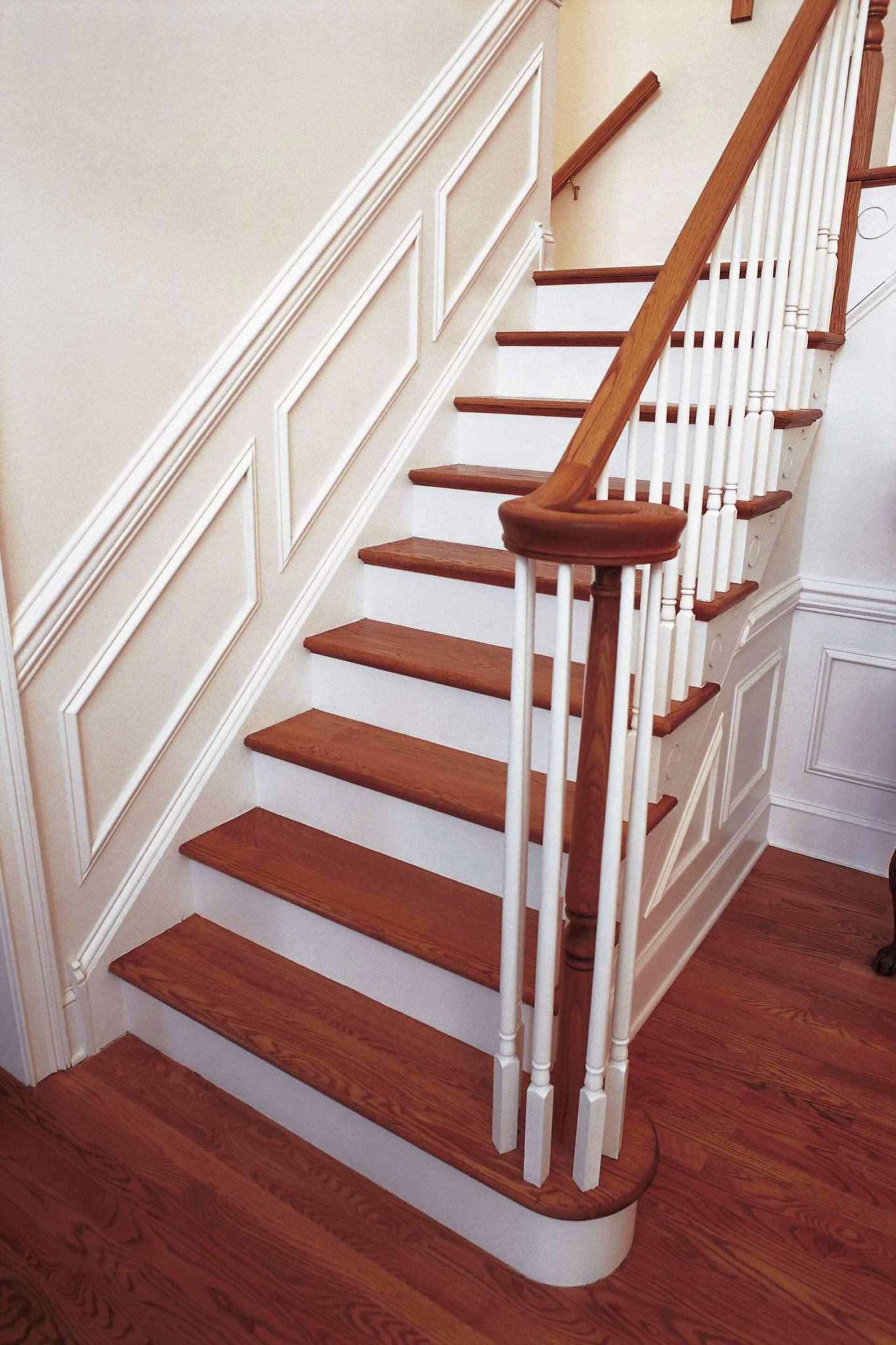 How to Install Volutes on Stairs