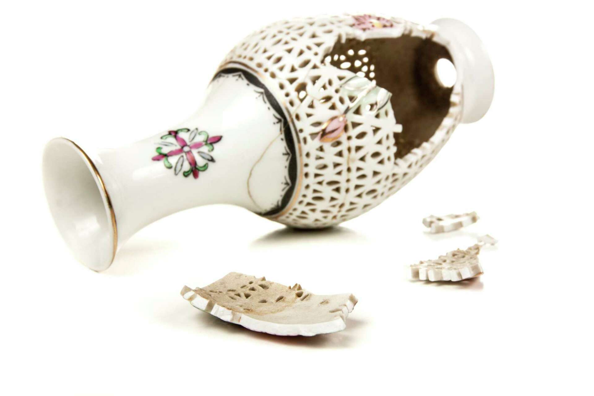 How to Fix a Broken Vase