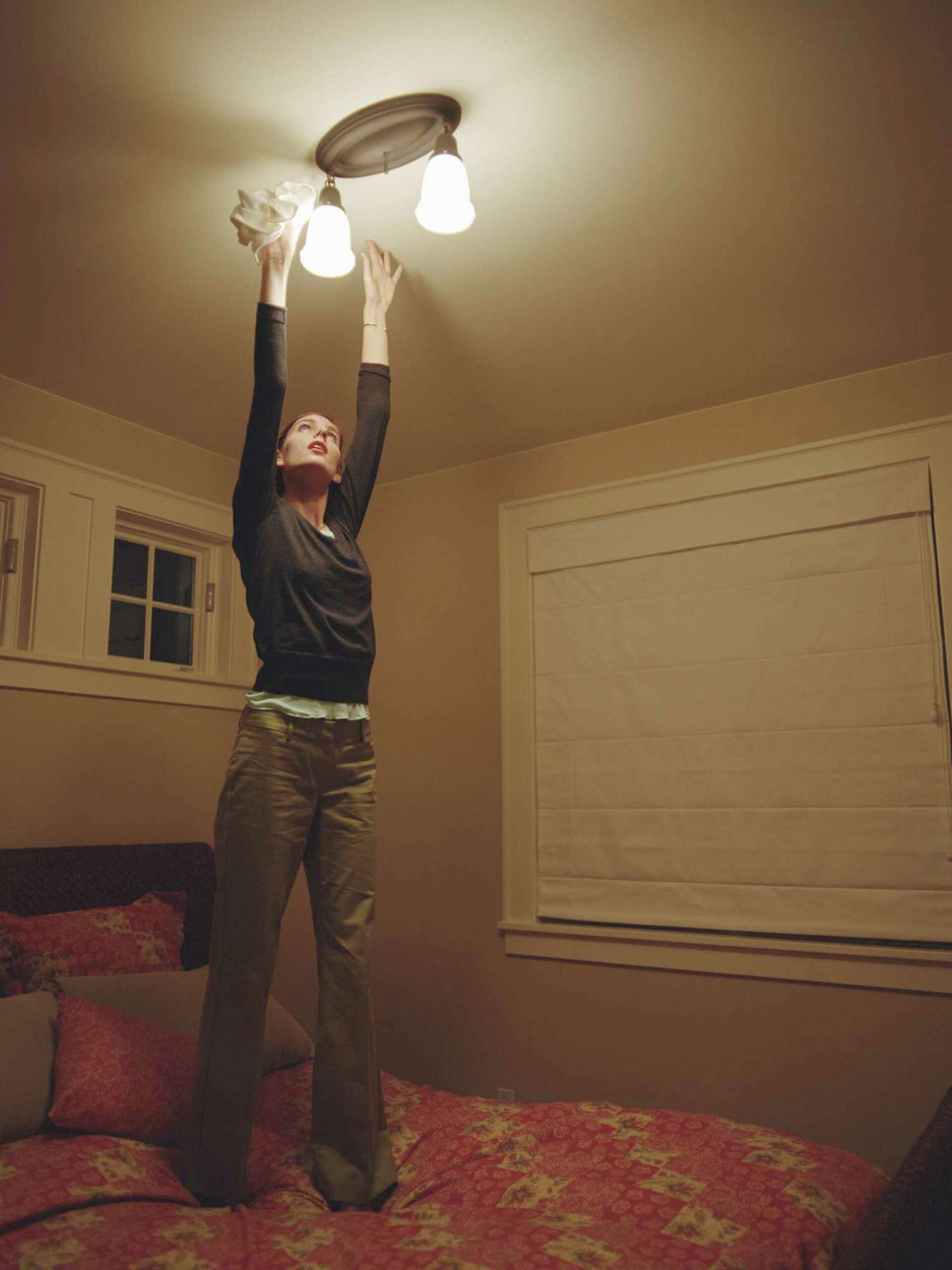 How to Fix Light Fixtures That Are Hanging Loose