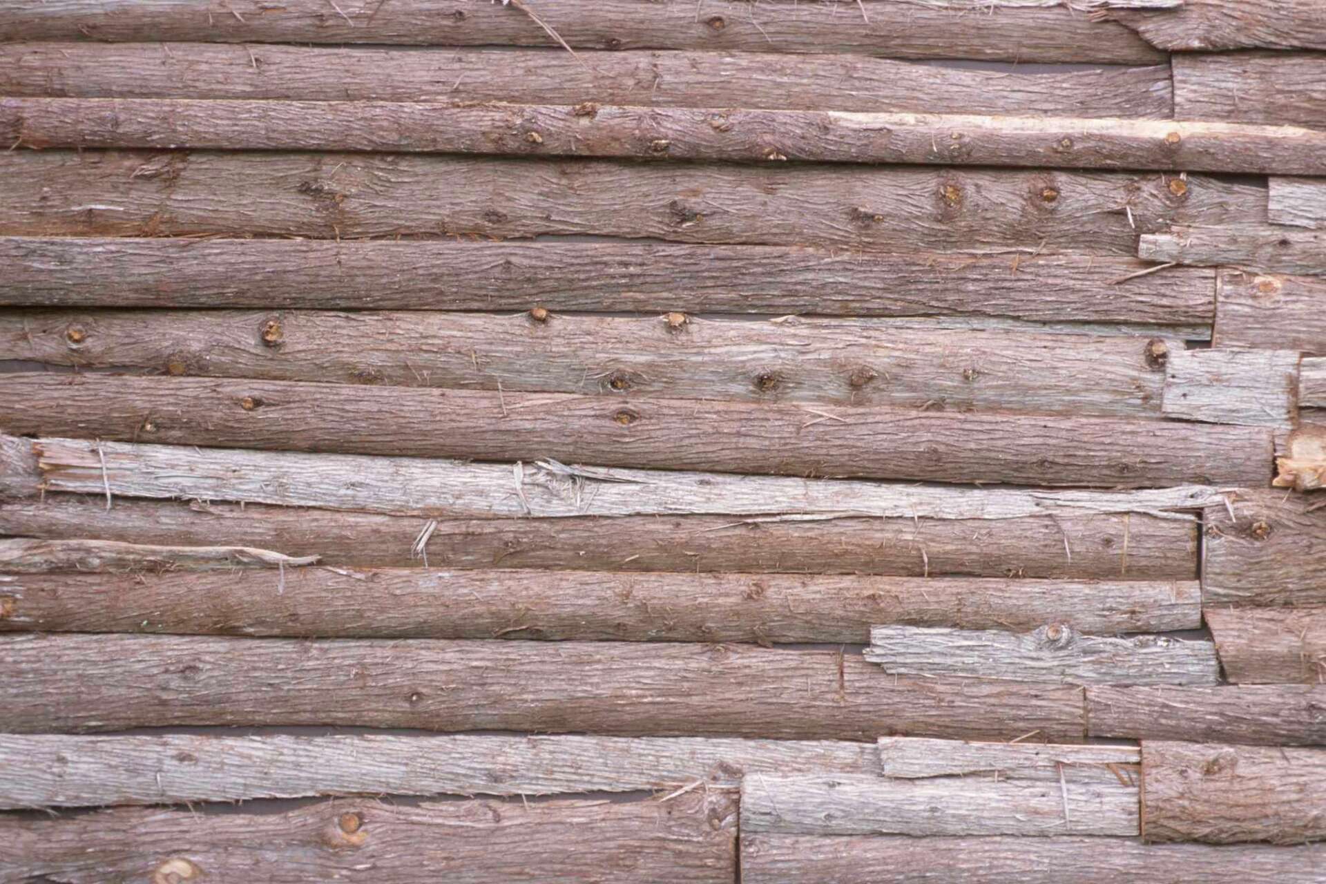 How to Build Stairs Out of Cedar Log Blocks
