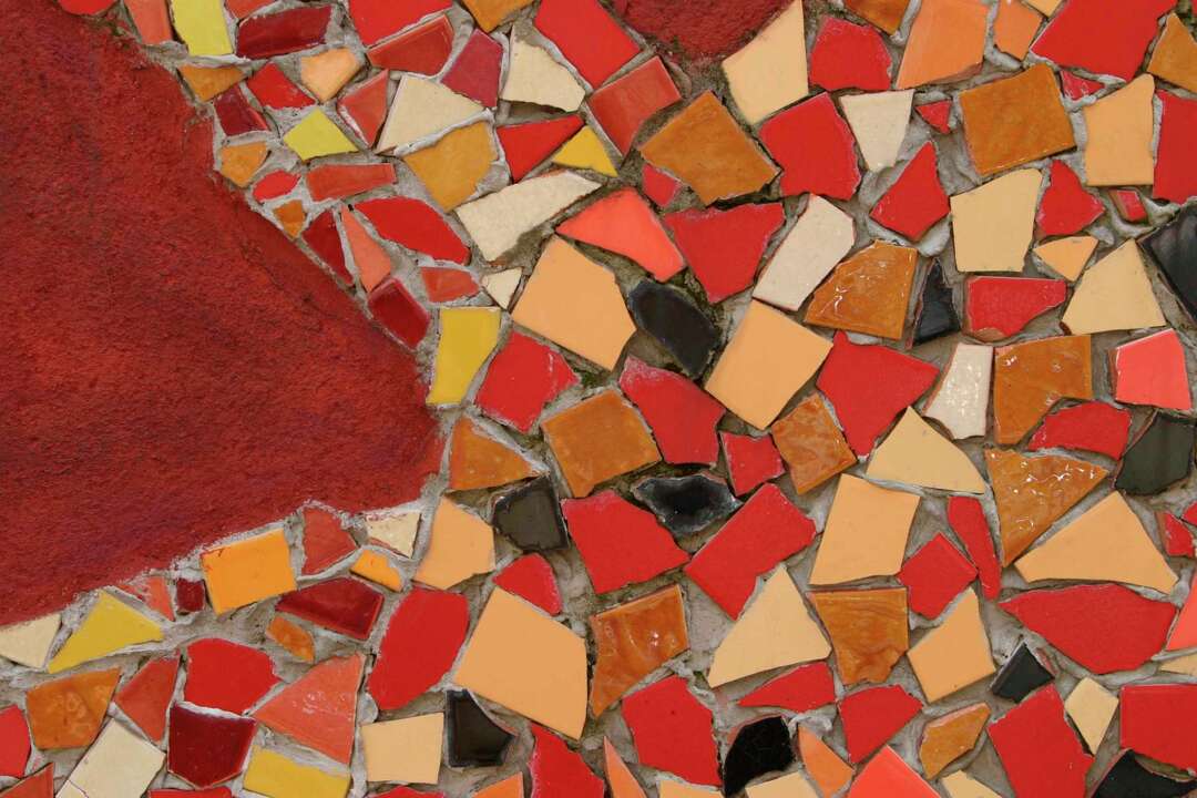 Can You Do a Mosaic on Laminate Countertops?