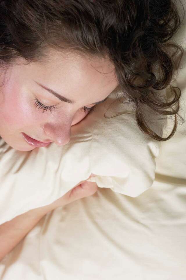 How to Reduce Lint From Flannel Sheets